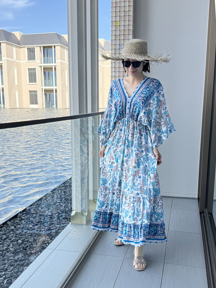 romy by the sea(ルーミーバイザシー)花柄バードVネックマキシワンピース | リゾートワンピース通販CANBE（キャンビー）